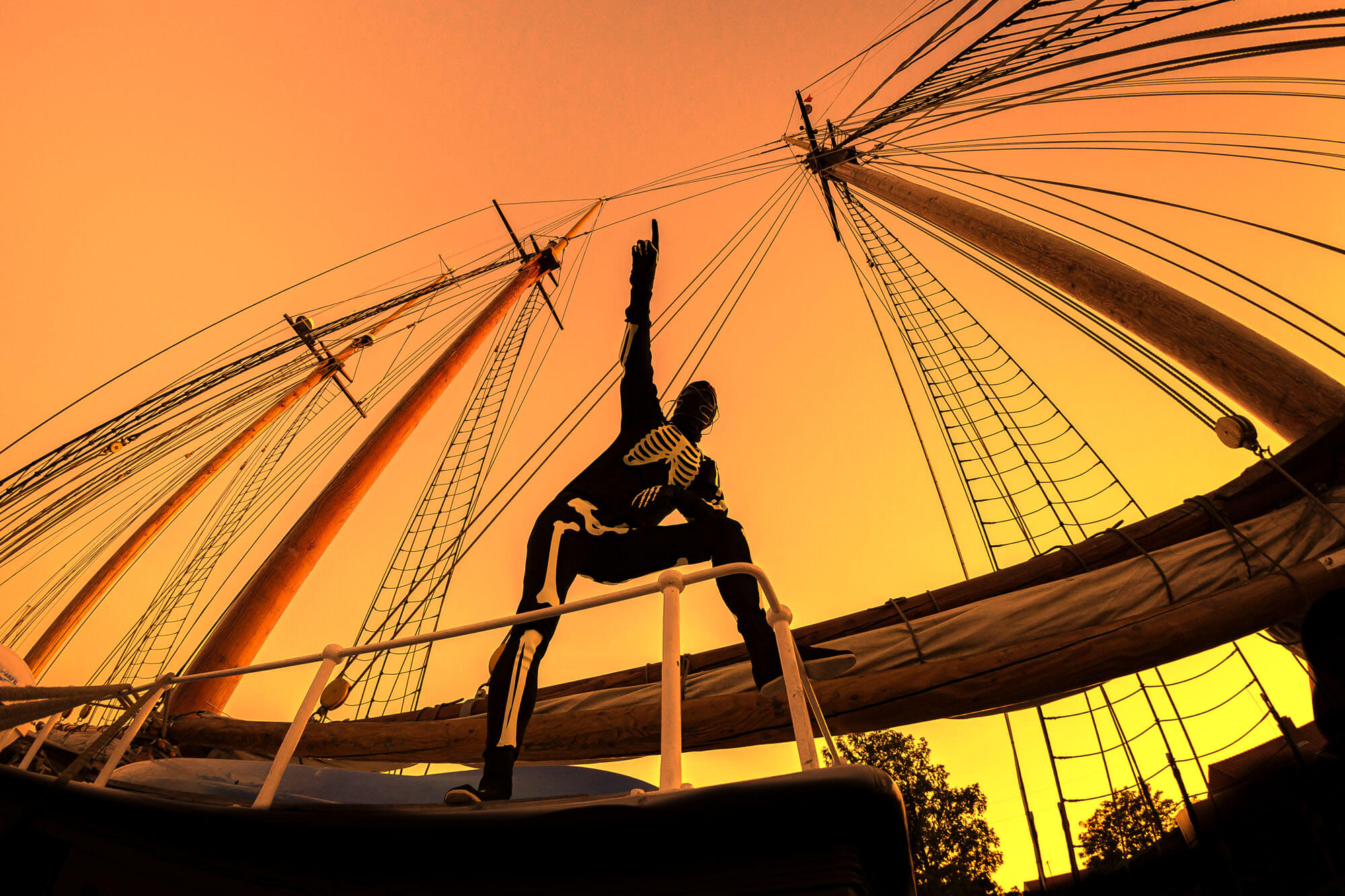 The Skeleton-Man Show - The High Price of Living - Skeleton-Man